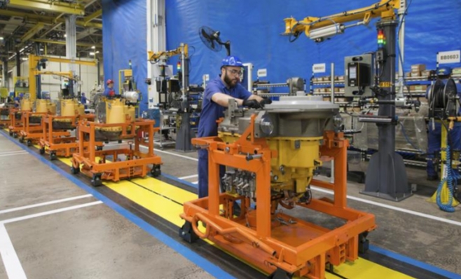 AutoData Editora - Caterpillar investe R$ 55 milhões para fabricar ...